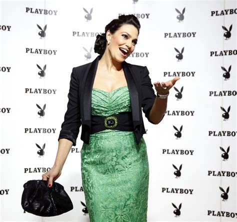 18 Hoppá Bódi Szilvi Anyaszült Meztelenre Vetkőzött Nem Is Akárhol