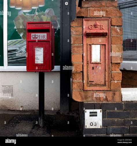Gr Post Box Hi Res Stock Photography And Images Alamy