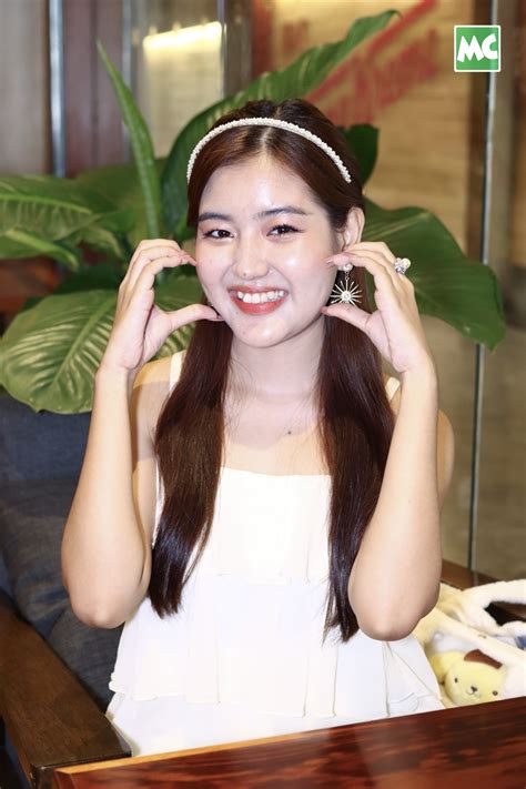 အင်ကြင်း ကို ချစ်ပေးကြလို့ ပျော်ရတဲ့ ယမုံမြင့်မြတ်