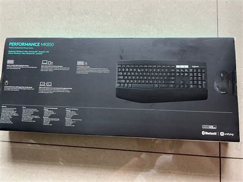 Logitech Combo Mk 850 Keyboard And Mouse Computers And Tech Parts And Accessories Computer