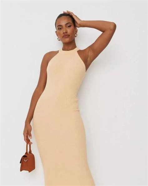 Плаття в підлогу — ціна 399 грн у каталозі Довгі сукні Купити жіночі речі за доступною ціною на