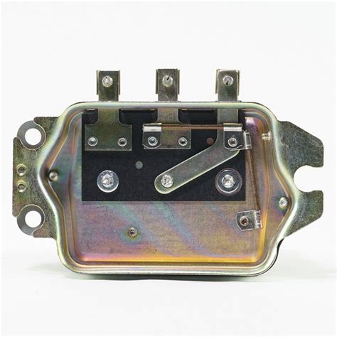 12 Volt 3 Terminal Negative Ground Voltage Regulator The Brillman Company