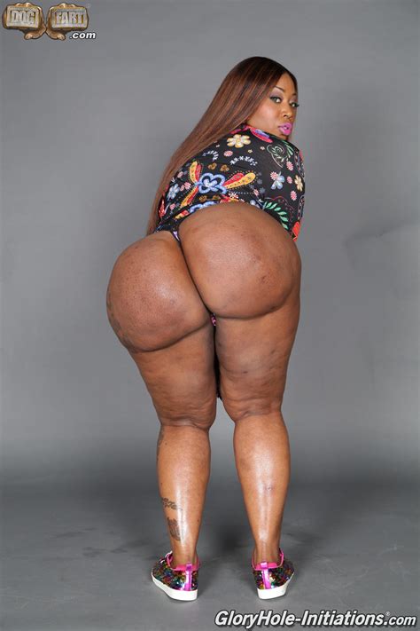 Victoria Cakes Interracial Showcase