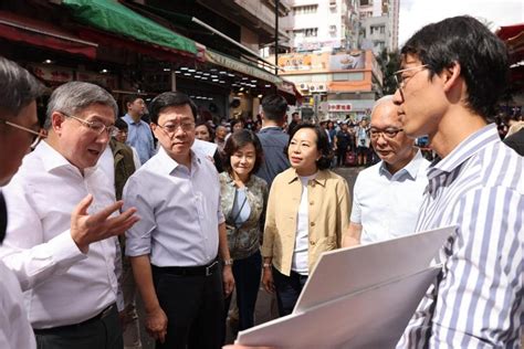 李家超視察元朗衞生黑點 指要防範問題“翻發” 頭條 香港中通社
