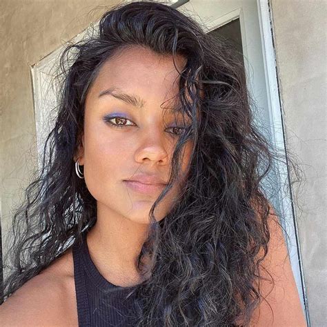 Type 2b Hair What It Is And How To Care For It