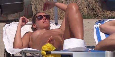 Beach Cabin Voyeur Compilation 3