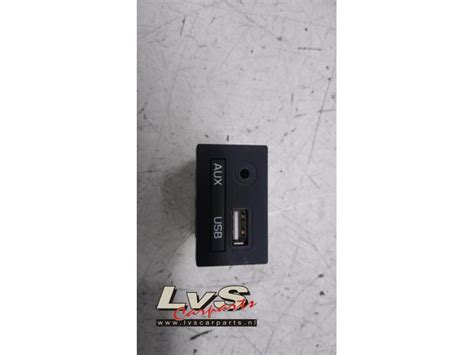 Aux Usb Connection Hyundai I10 12 16v 96120b9000 Mobis