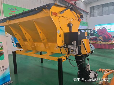 融雪剂撒布机 高速公路除雪设备厂家 知乎