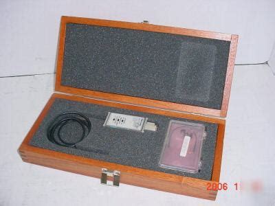 Tektronix P6247 Differential Probe 1GHZ W Acessories