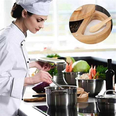 Badu Bg Бамбукова кутия за сол и черен пипер с отделение с магнитни въртящи се капаци и 2 броя