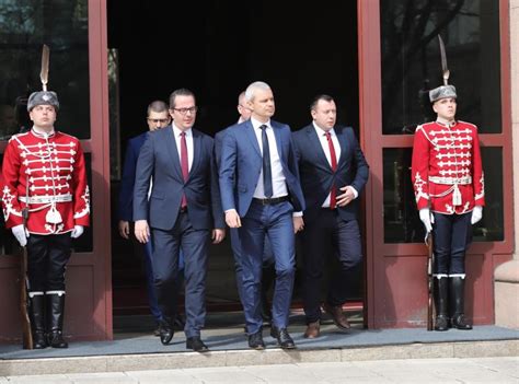 Верни на Русия Възраждане внесе законопроект за излизане на България от НАТО