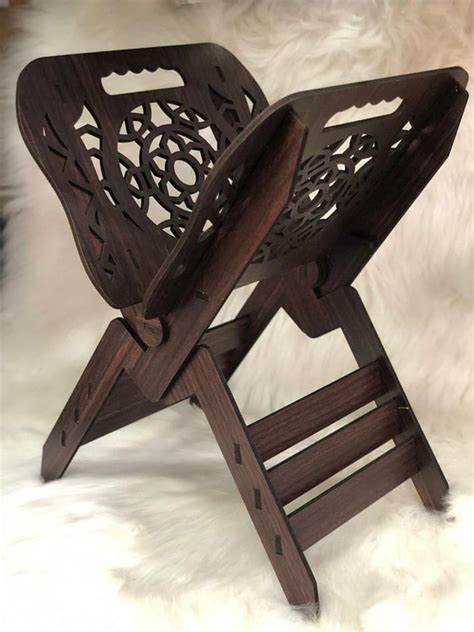 Good Girl 53 حامل مصحف خشب المقاسات الارتفاع ٢١ سم Facebook