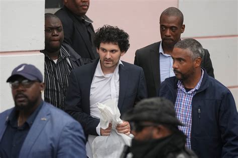Associates Of Ftx Founder Plead Guilty To Criminal Charges In Collapse