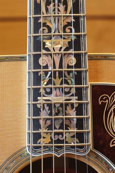 Gibson Custom Jumbo Acoustic Guitar Fretboard Inlay
