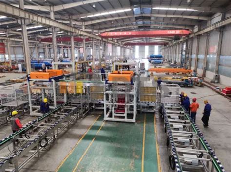 Automatic High Efficiency Material Loading And Unloading System For