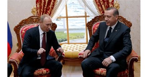 Ердоган пристигна в Санкт Петербург за срещата с Путин