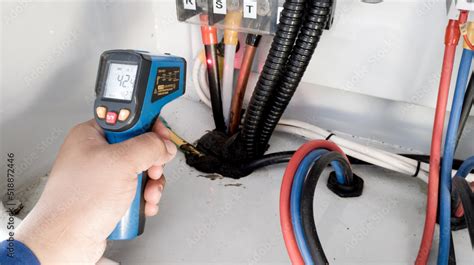 Temperature Measurement On The Main Power Cable Of The Electrical Panel