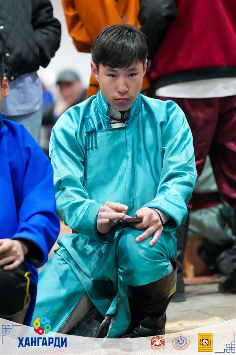 “Хангарди” шагайн харвааны тэмцээнд 1400 харваач цэц мэргэнээ сорьж байна News Mn