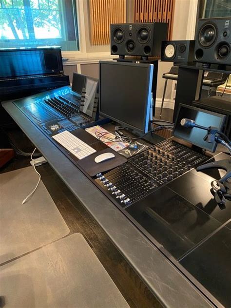 Avid S6 M40 24 Fader Including 9ft Avid Desk With Room For 64 Faders Resurface