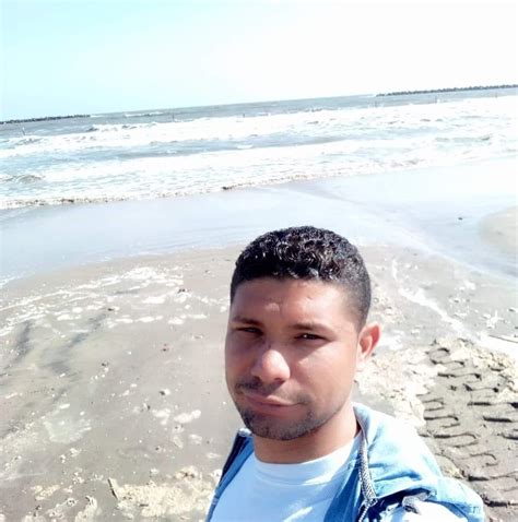 انتا تعرف ايه انتا عن هولندا محمد ابو زيد 1