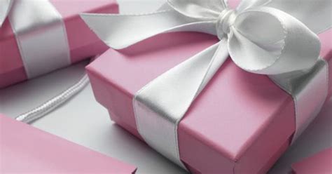 Подаръци за младоженци