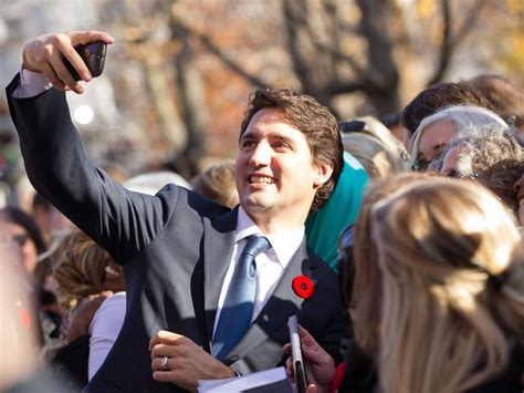 Justin Trudeau Sworn In As Canadian Pm Appoints Equal Women In Cabinet