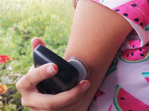 Dexcom Vs Glucometer A Detailed Comparison