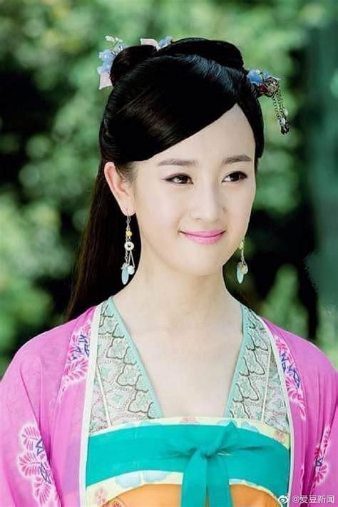 女星因演《天龍八部》王語嫣被網暴!「整容後事業全毀」 34歲現況曝 娛樂星聞 女星因演《天龍八部》王語嫣被網暴!「整容後事業全毀」 34歲現況曝 娛樂星聞