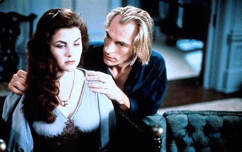 ยืนยันพบศพแล้ว จูเลียน แซนด์ส ดาราดังวัย 65 ปี หายตัวระหว่างปีนเขา 5 เดือนก่อน