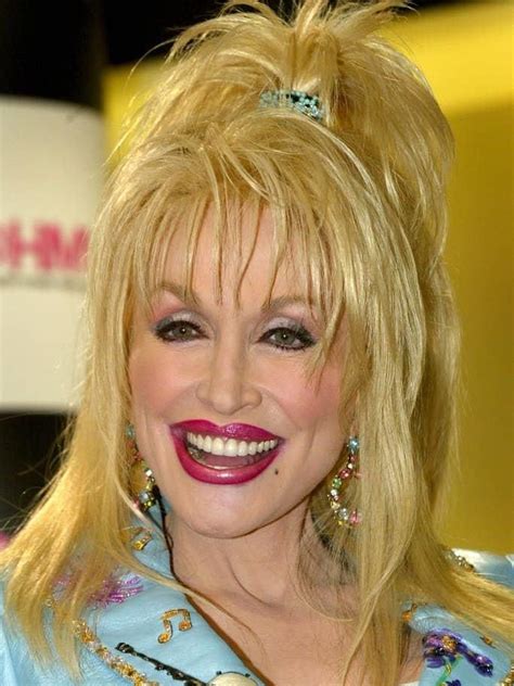 Pin By April Larue On Dolly Parton Closeups Dolly Parton Wigs Dolly