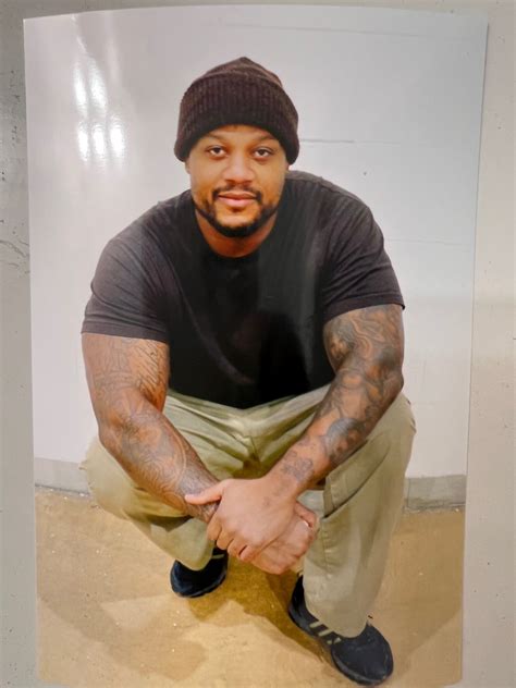 Donovan Thomas Loveaaprisoner