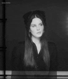  Del Himno Nacional De Lana Del Rey Well Have A Party Well Dance