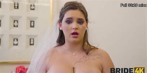 Bride4k Handy Wedding Planner With Taylee Wood