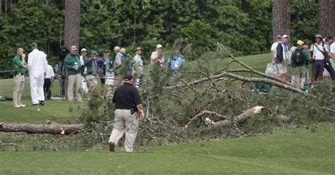 Wild Video Falling Trees Almost Crush Spectators At The Masters Florida Jolt