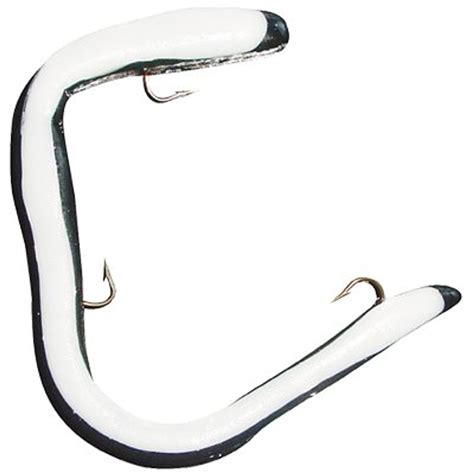 The Worm 8 Magnum Catch Bass All Summer Long