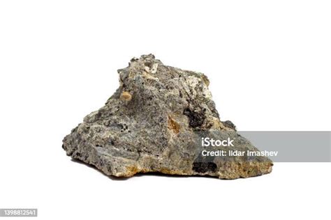 흰색 배경에 고립 된 천연 회색 미네랄 암석 돌이 클로즈업 0명에 대한 스톡 사진 및 기타 이미지 0명 갈색 거친 Istock