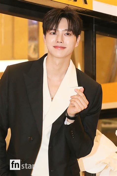 포토 송강 치명적인 미소 헉스