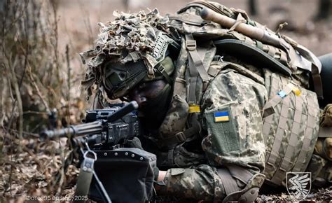 Від початку доби відбулося 79 боєзіткнень з них 48 — на Покровському напрямку Арміяinform