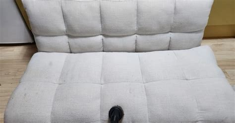 서비스도 빨리 잘 해주시고 청소도 엄청 깔끔하게 잘되어서 아주 만족합니다 다음번에 다른 침대나 청소할 일 있으면 또 여기서 할것