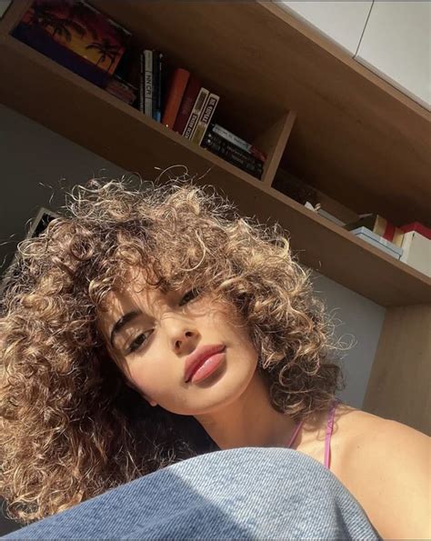 Пин от пользователя Աիդա на доске 𝑘𝑟𝑎𝑠𝑜𝑡𝑘𝑖 Волосы с челкой Прически Идеи причесок