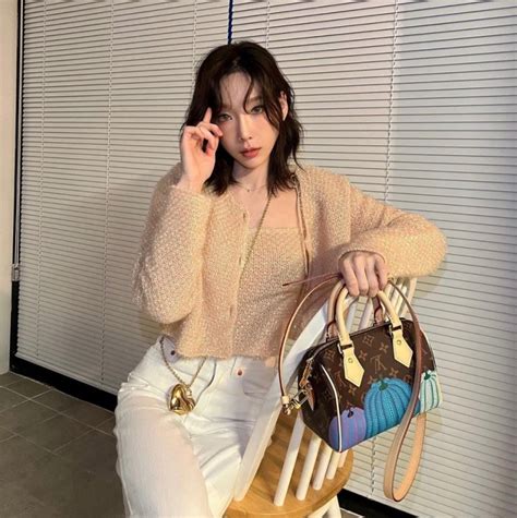 여자 명품백 브랜드 추천 루비통 가방 추천 루이비통알마bb 태연 루프호보백 스피디25 몽테뉴 가격 착샷 네이버 블로그