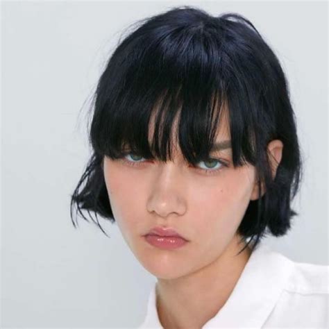 미사미용실 아즈뮤헤어 원장 강수정 •디자인을 합니다 하남속의 한남 🤍 본연의 개성이 담긴 자연스러운 디자인을 좋아합니다 레이어드펌은 레이어드 커트에 자연스러운 컬을 더해