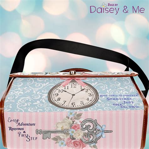 Alice In Wonderland Purse ∙ Alice In Wonderland ∙ Alice In Wonderland