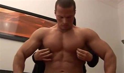 Body Admiration Video 4