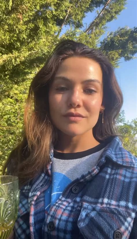 Picture Of Danielle Campbell