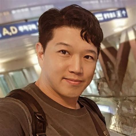 🤜 Ep17 기초트레이딩 용어 정리 포모 Fomo 놓치는 것에 대한 두려움 퍼드fud 손해를 더 볼까 두려워하는 마음 두려움 하락장 매수 Buy