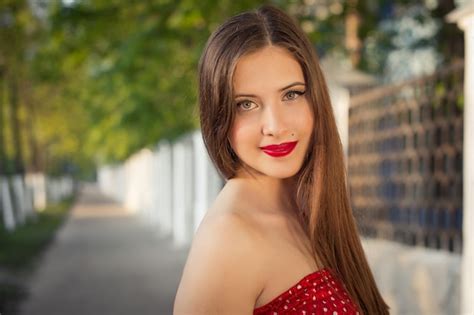 Premium Photo Portrait Of The Girl In A Red Dress 2893