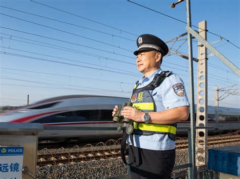 全国公安系统二级英雄模范 中国警察网