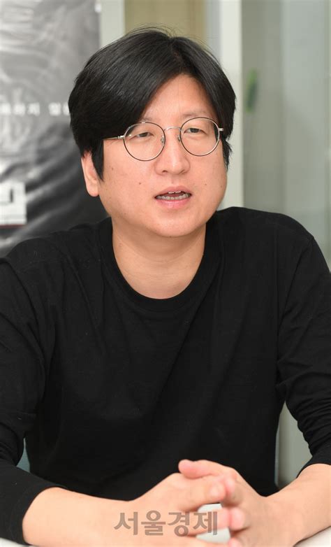Ceoandstory 권지원 대표 예술의 핵심은 상생과 다양성권력 악용한 몹쓸 행태 안타까워 서울경제