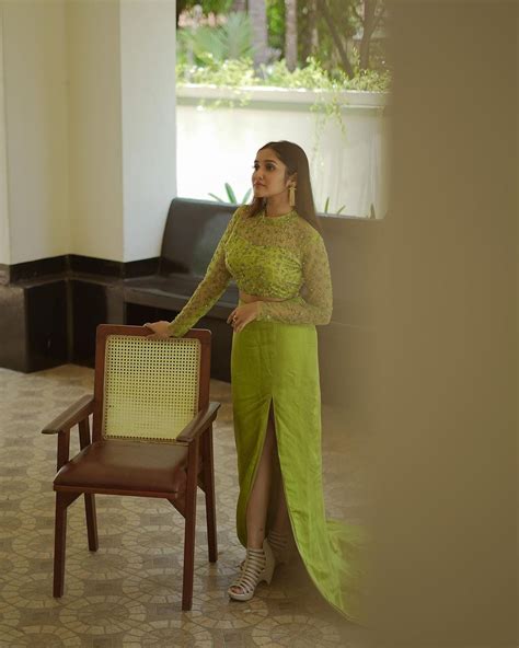 Anikha Surendran Rmalluhorny